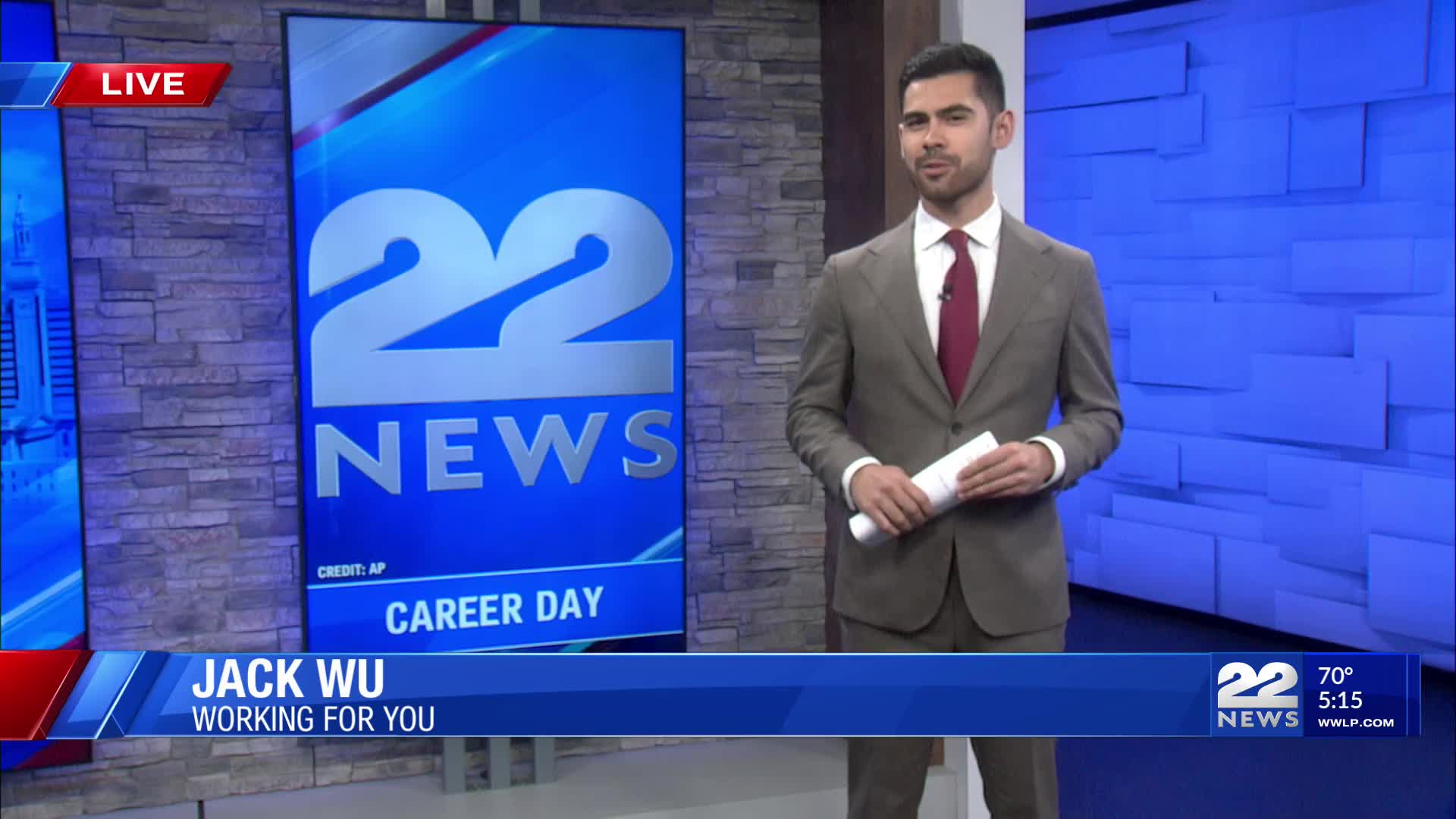 Jack Wu visits Brookings School in Springfield for Career Day – WWLP