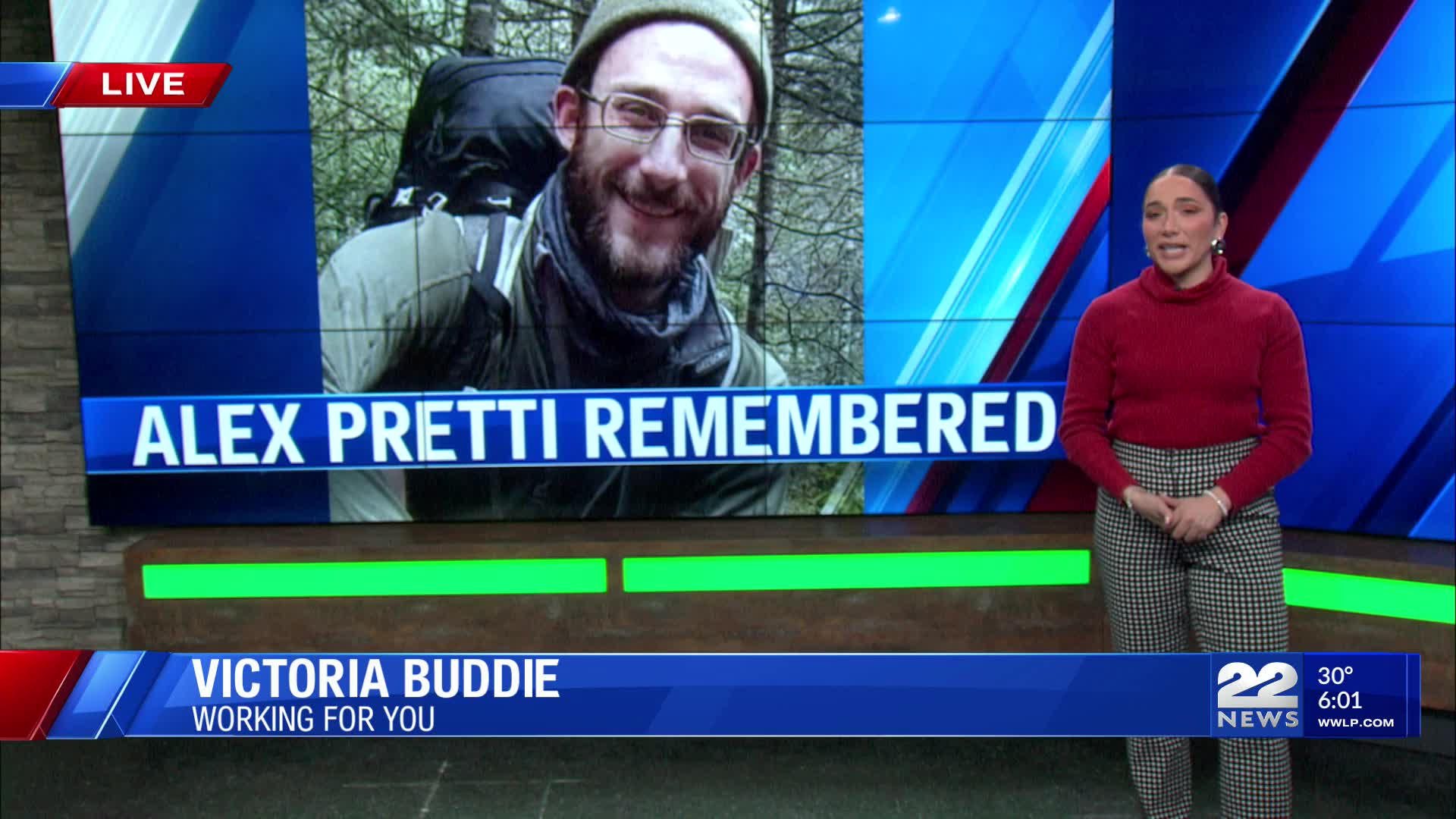 Veterans rally to honor Alex Pretti, protest ICE force – WWLP