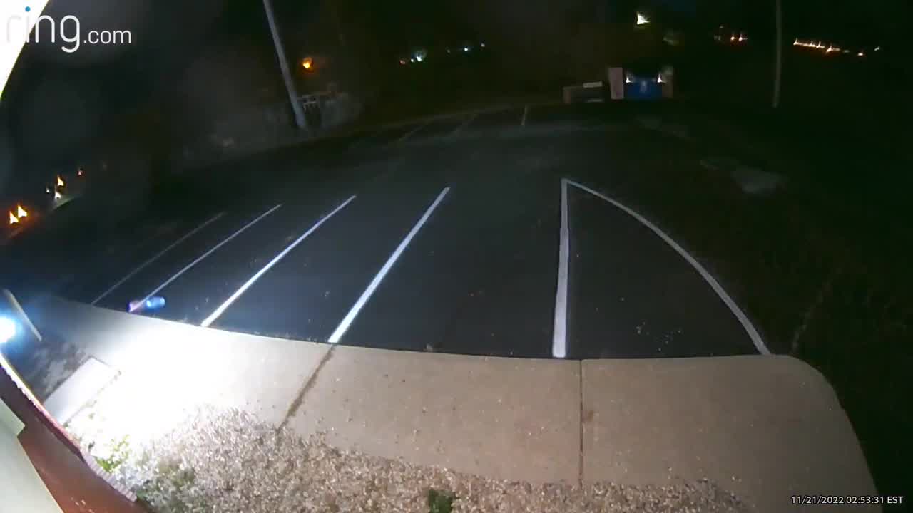 Thieves steal vending machine from south side business – Fox 59