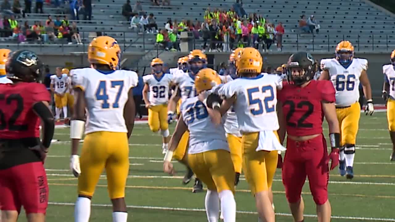 Shelbourne Knee Center Play of the Game nominee: Carmel’s Tim Haas – Fox 59